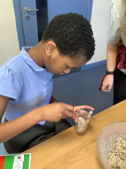 Class 19 Make Bird Feeders - Latest News - Thomas Bewick School