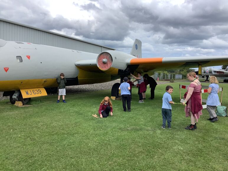 Class 14 Visit the Land, Sea and Air Museum! - Latest News - Thomas ...