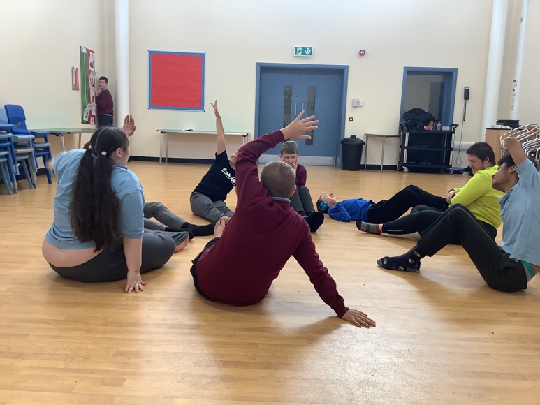 Liberdade Dance and Drama Session with Class 32 - Latest News - Thomas ...